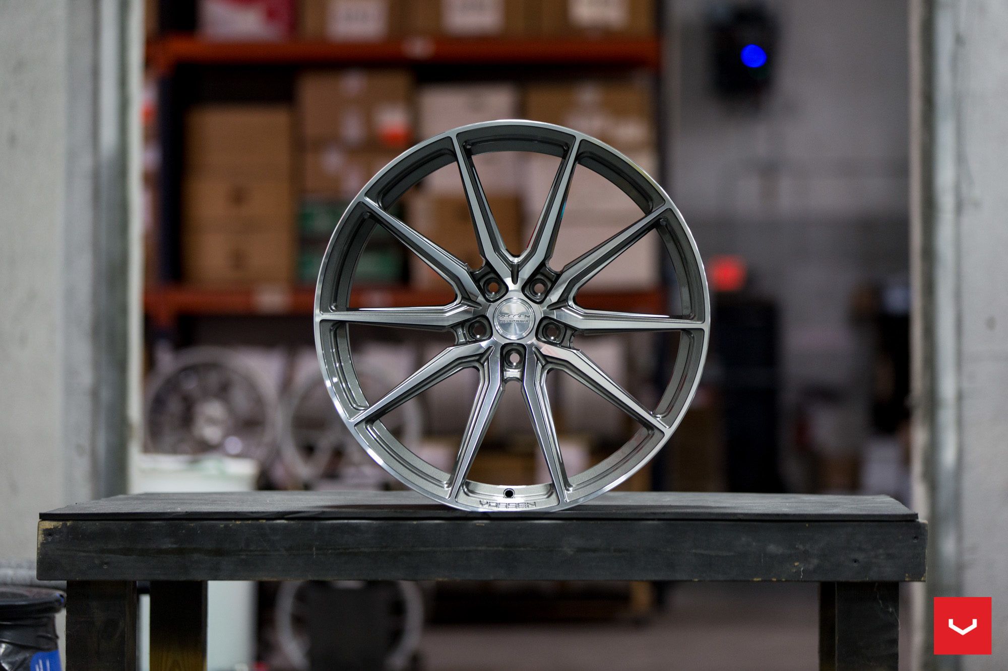 Vossen HF-3: Цвет Gloss Graphite Polished