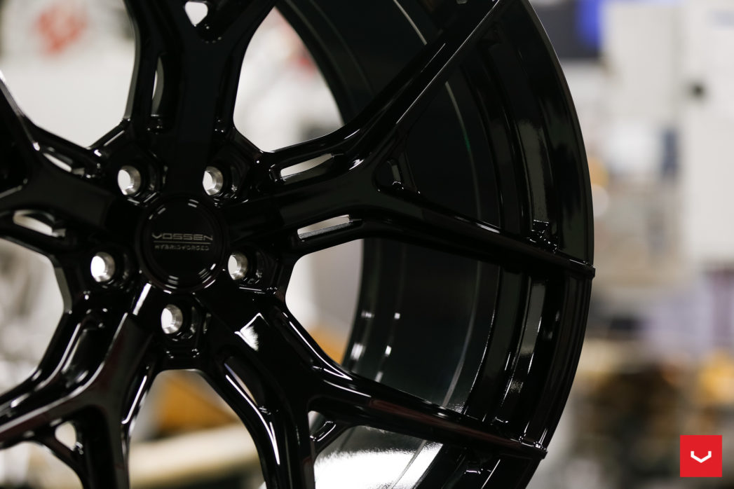 Vossen HF-5: Цвет Gloss Black