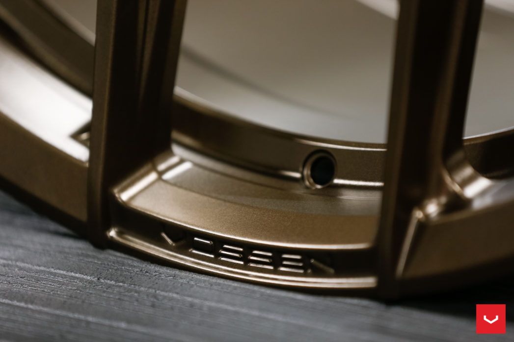 Vossen HF-5: Цвет Satin Bronze